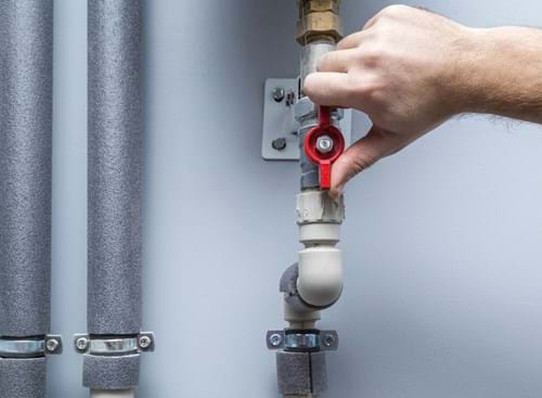 How To Tackle Frozen Boiler Pipes This Winter